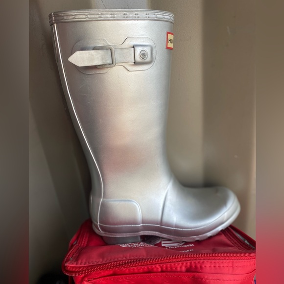 Hunter | Shoes | Hunter Metallic Silver Boots | Poshmark